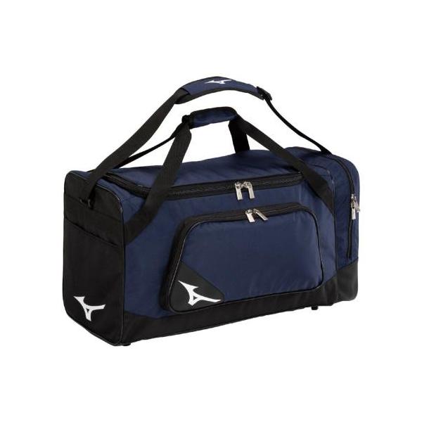 キャッチャー道具やヘルメットなどのチーム用品を収納可能。野球以外のスポーツでも使用可能な75Lの大容量チームバッグ。