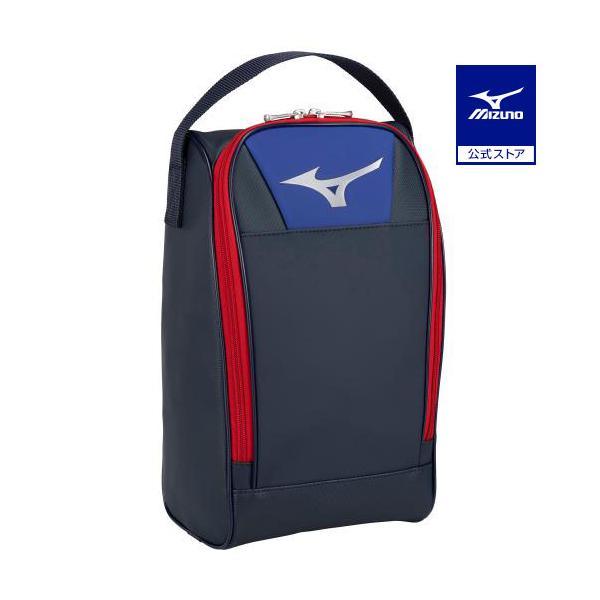 シューズを持ち運ぶ際にはコレ。29cmのシューズまでしっかり収納可能なシューズケース。