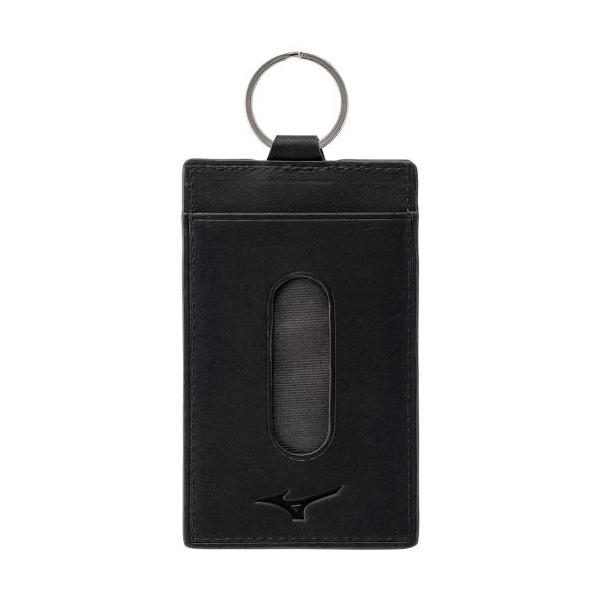 グラブ革を使用したパスケース永く革の風合いを愉しんでいただけます。