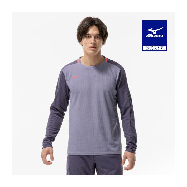 汗をかいた状態でも通気性を保ち、身体の放熱性を高め運動時のパフォーマンスと衣服内快適性をキープ。