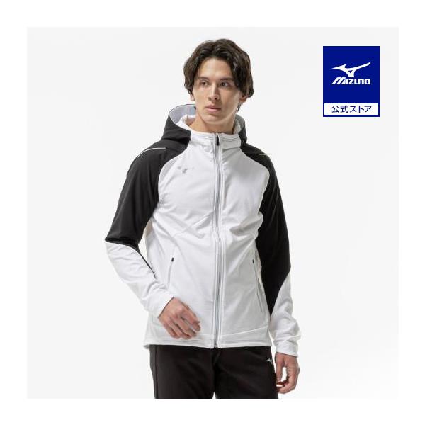 冷気を通しにくく、ストレッチ性を兼ね備えることで、アクティブな冬のトレーニングシーンをサポート。