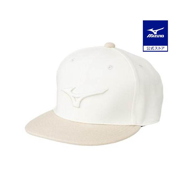 ミズノの機能性を都市型スポーツの舞台へ。「MIZUNO FREESTYLE」凹凸刺繍が特徴的なフラットキャップ都会的なストリートファッションとミズノの技術が融合。