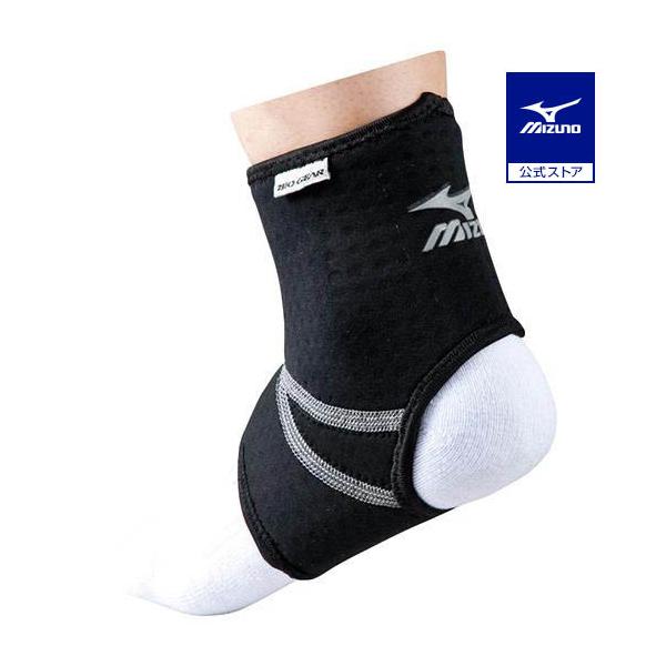 運動時の動きやすさを追及した設計。