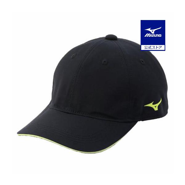 帽子内側のビン革部分を水に濡らすと気化熱で涼感が得られます。真夏のゴルフにおすすめ。