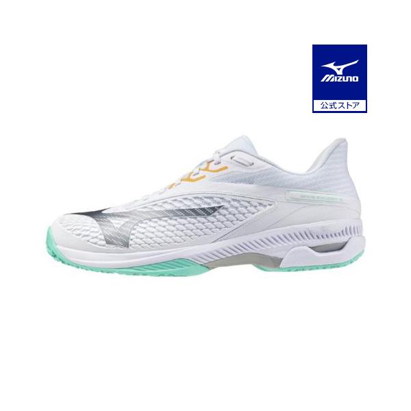 テニスシューズ