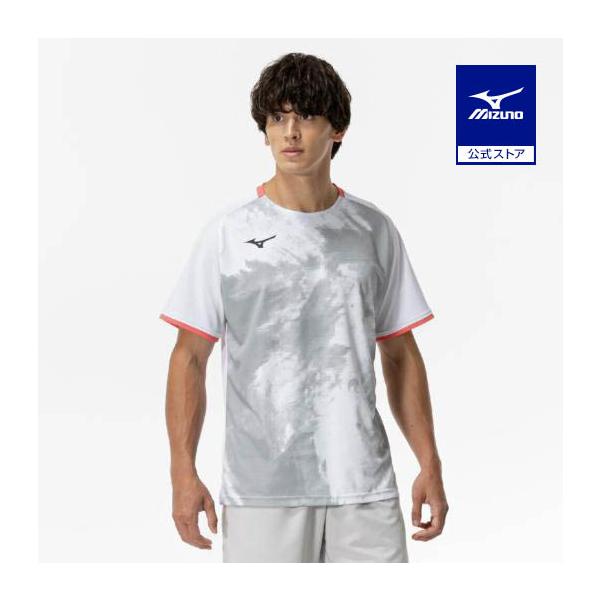 吸汗速乾性を備えたグラフィックゲームシャツ。