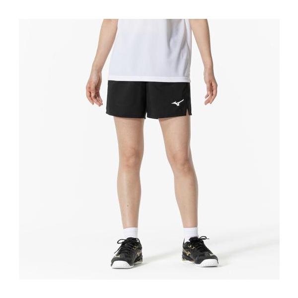 ストレッチ性のある素材「ムーブクロス」を使用のゲームパンツ。