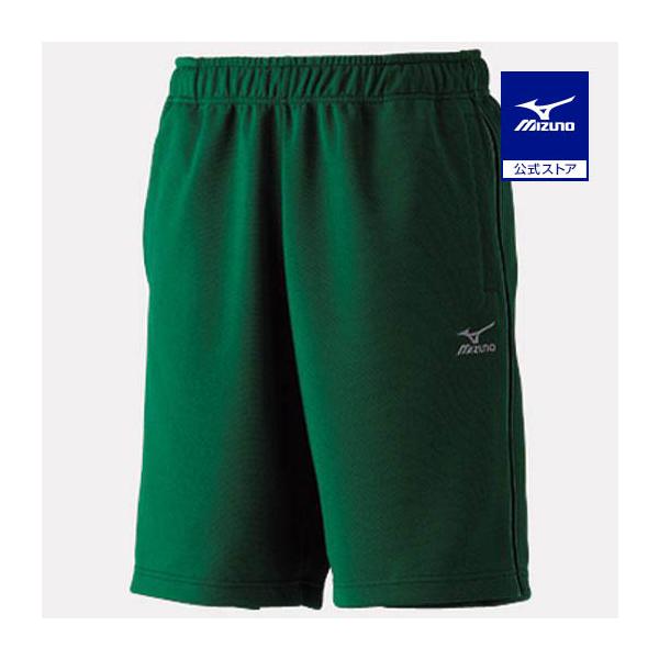 サイドラインがアクセントのウォームアップハーフパンツ。