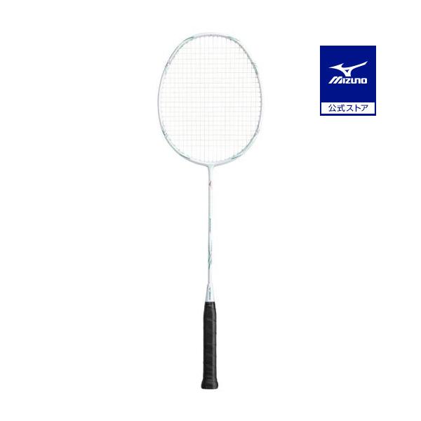 球持ちのある柔らかい打球感と大きく飛ばせる設計で初心者の1本目におすすめ。