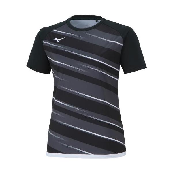 前後に入ったグラフィカルデザインが目をひくウィメンズゲームシャツです。