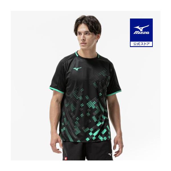 吸汗速乾性を備えたグラフィックゲームシャツ。