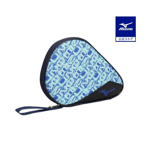 定番の1枚入り、コンパクトサイズケース。ベーシックな色に加え、グラフィックデザインも新登場、環境に配慮したリサイクル生地を使用。