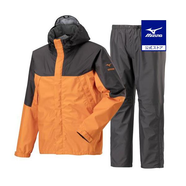 富士登山で最も支持されたレインスーツ。100洗撥水に代表される確かなスペック。