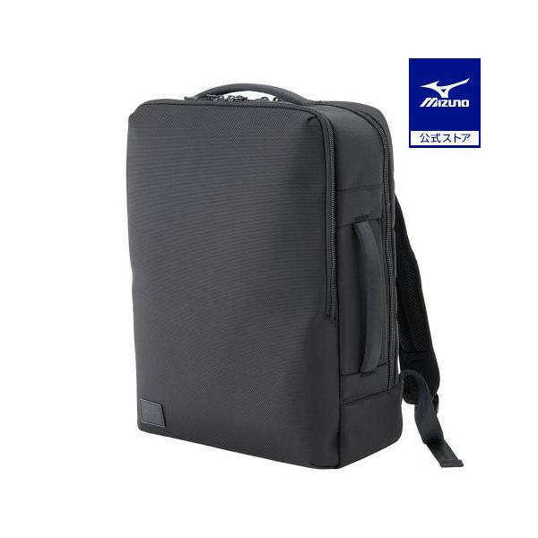 使いやすさとシンプルが両立、快適な移動を実現するビジネスバッグ。