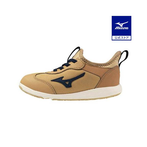 履いてすぐ飛び出したい！走り回りたい！子供の気持ちに寄り添うスリッポンタイプ登場。子供靴 子供用 幼児 保育園 幼稚園 運動会 発表会 入園 卒園 男の子 女の子 シンプル かわいい おしゃれ かっこいい 誕生日 ギフト プレゼント 贈り物...