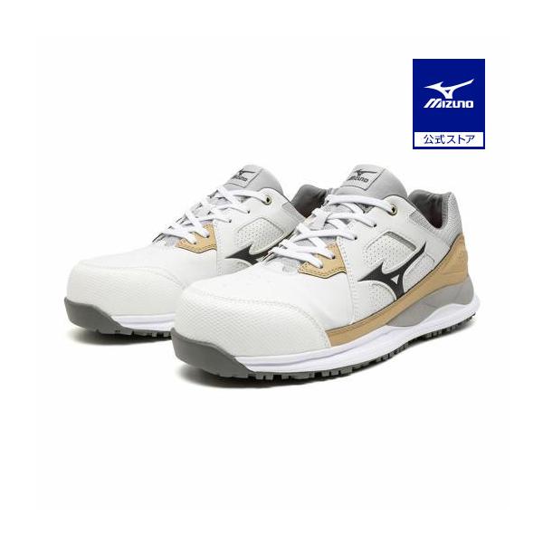 Mizuno Enerzy×U4icXのFOAMWAVE搭載。柔らかくてぶれにくい、虜になる履き心地。「柔らかさ」と「安定性」の両立を追求してたどり着いた一足。上質な履き心地で、働く足元をしっかりサポートします。