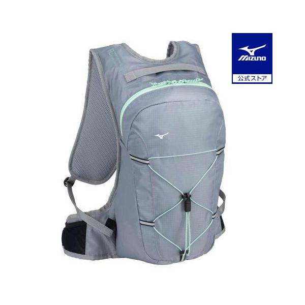 収納豊富、洗える仕様のバックパック。着用時の揺れが少なく、日常ランニングや軽いトレイルランに使いやすい。