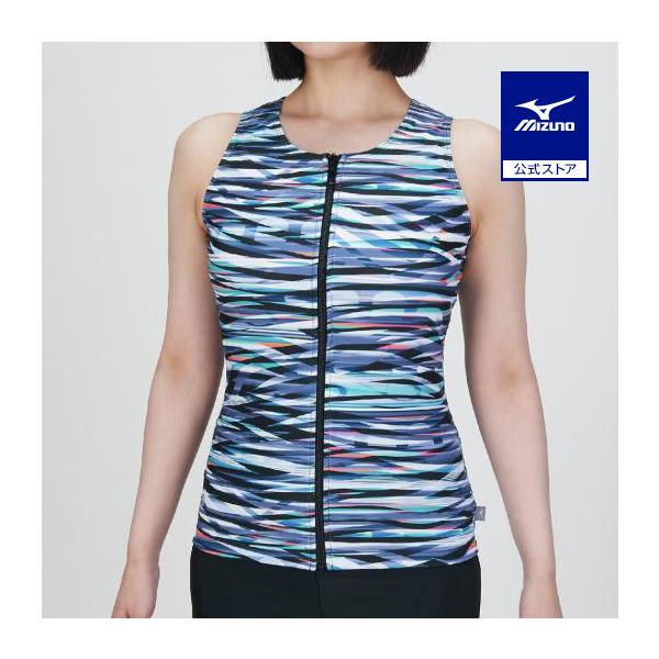 プールで歩くを楽しむフィットネス水着です。