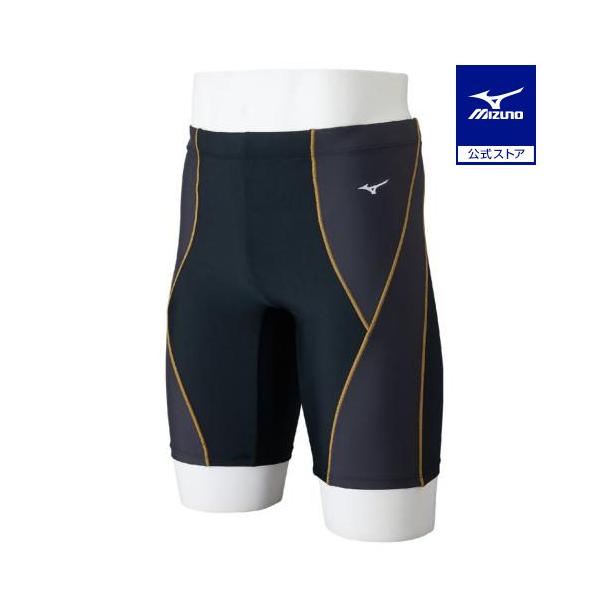 シンプルながら切替えの入り方が印象的です。Mサイズ股下21cm。