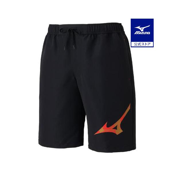 プールで歩くことを楽しむフィットネス水着です。