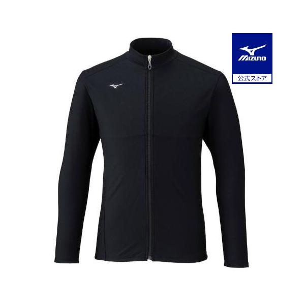 【UVカット】前身頃に裏地付きの長袖ラッシュガードです。