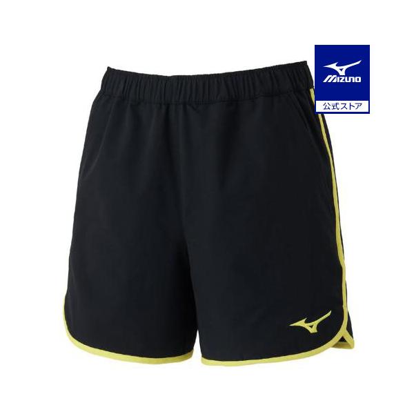 撥水ストレッチ布帛素材を使用したショートパンツ