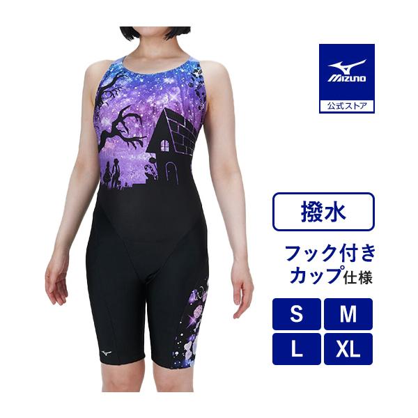 【撥水】Stroke ONEしっかり泳ぐ方のためのStroke ONE。肩甲骨を動かしやすいバックストラップ形状（ピースバック）を採用。お菓子の家をイメージしたメルヘンの世界観がかわいらしいデザインです。