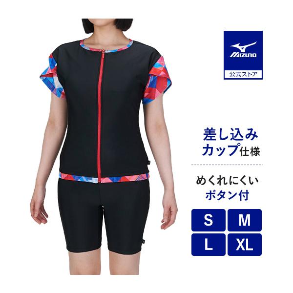 【体型カバー】ドレスアップスイム体のラインを綺麗に見せてくれる嬉しい機能が人気のシリーズ。二の腕をゆったりカバーしてくれる袖付きのトップス。