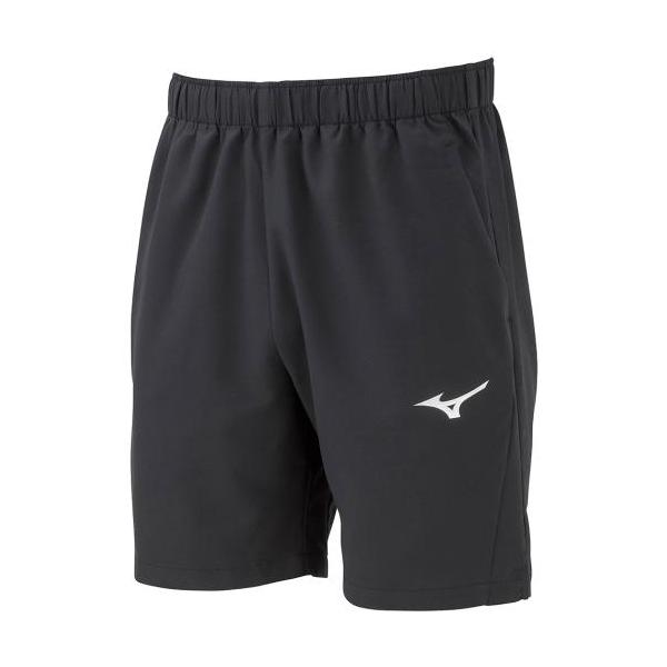 程よいストレッチ性を持つムーブクロス素材のハーフパンツをシンプルデザインで展開。