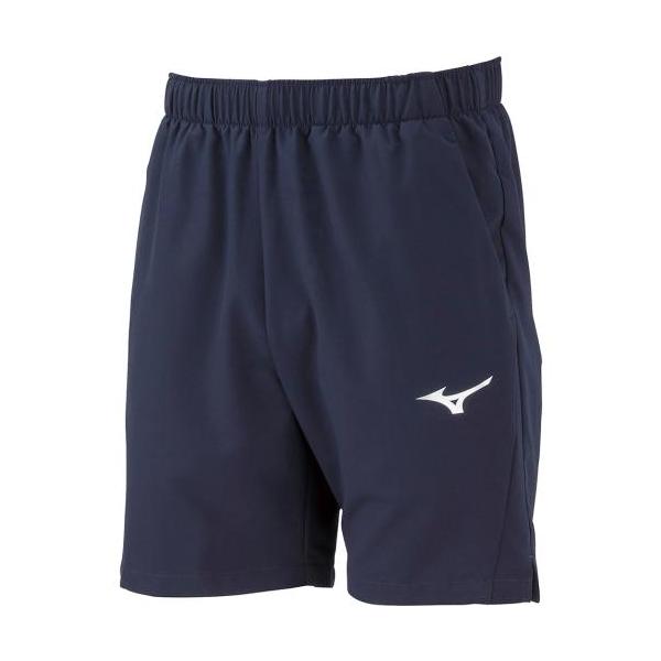 程よいストレッチ性を持つムーブクロス素材のハーフパンツをシンプルデザインで展開。