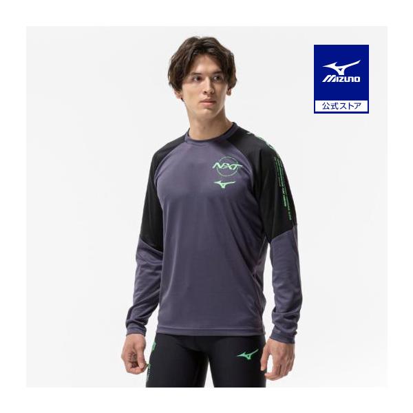 スポーティーなデザインのN-XT長袖シャツ。練習、移動着として着用できるアイテム。