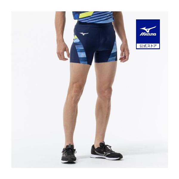 シーズンモチーフのプリント入りのショートタイツ。MTC着用モデル。