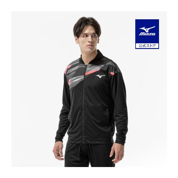 柔らかな風合いで動きやすいウォームアップシャツ。MTC着用モデル。