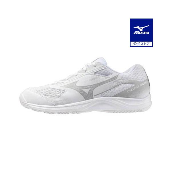 全てのエントリー選手を支えたい。軽さとソールの曲がりやすさを追求したエントリーモデル。アッパーのデザインをリニューアル。