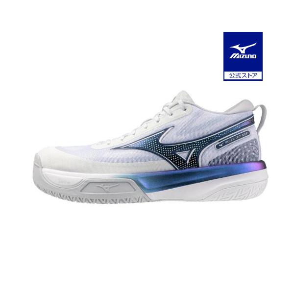 【カラー42：BLAZING FLAIR PACK】どんなトスも決めてやる。全てのバレーボーラーの夢である「高く跳ぶ」というニーズに応えた、ミズノが届けるスーパーシューズ。