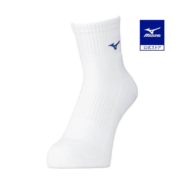 消臭機能素材を使用したショート丈ソックス。