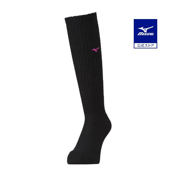 消臭機能素材を使用したロング丈ソックス。