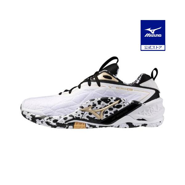 ゲームを支配せよ！柔らかく反発性が高い素材 MIZUNO ENERZYを採用したステルスシリーズのトップモデル。安定性をクッション性を両立し、力強いプレーをサポート。