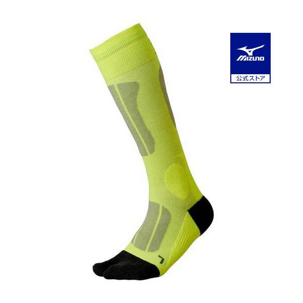 快適なフィット感を追求　足袋型テクニカルフィットソックス。