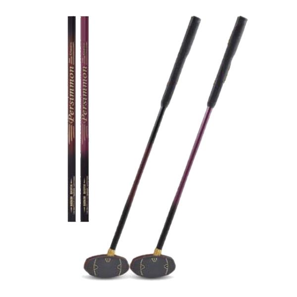 ●打球面は3層でカーボンをTPUで挟む構造です。カーボンを超える反発力と、ホールポスト回りの転がりすぎの抑制と相反する両効果が期待できる1本です。●ヘッドには比重、硬度に優れた伝統の天然高級木パーシモンウッドを贅沢に使用。中央のくびれたスレ...