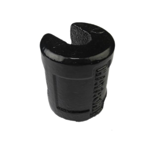 ●「HATACHI」ロゴ入りのグラウンドゴルフで使用する、ホールポスト用のおもり１個売りです。●風などでホールポストが倒れるのを約1キロあるおもりで緩和します。●取り付けはホールポスト上部のポール根元部分へ差し込むように設置します。差し込み...