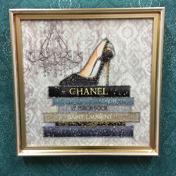 送料無料　アートパネル　ハイヒール　黒　サイズ　　　　横幅41ｃｍ×高さ41ｃｍ×厚み4ｃｍ※多少の誤差はご了承ください　　　　　　 　　　　　　　　素材 材質：合板・プラスチック・艶有・アクリル樹脂　　デザイン・壁掛けアート・パネルお祝い...