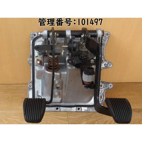 　　☆　ブレーキペダル・バルブ・クラッチペダル　　☆　テスト済/状態良好/異常無/画像参照