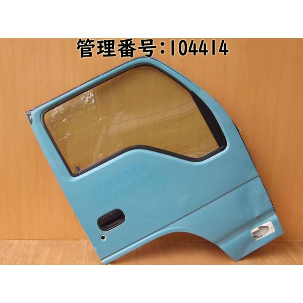 　　☆　スティッカー跡有　　☆　ウインカー有用　　☆　ウインカー欠品　　☆　標準ルーフ　　☆　(1)凹・擦傷/全体所々擦傷有/画像参照　　☆　こちらの商品は中型・大型商品となりますので　　　   必ず発送先を整備工場か、法人名義の住所、　　...