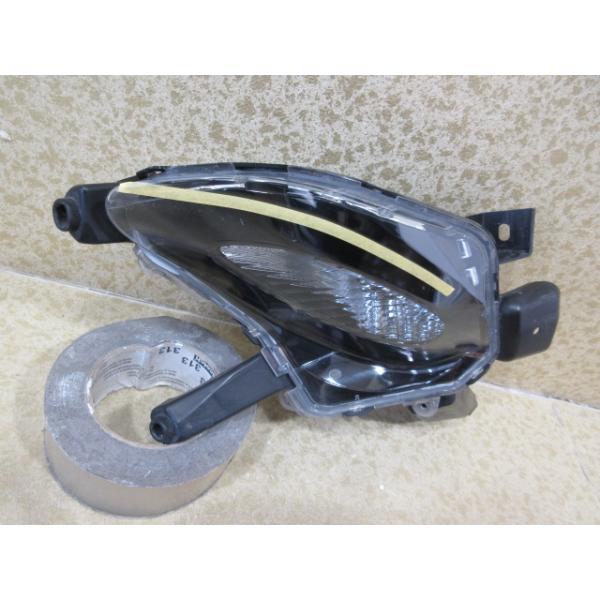 メーカー：マツダ車種：ロードスター品番：N244-51-240D