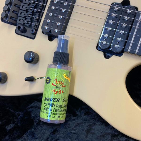 Lizard Spitより、艶消し塗装専用設計のクリーナー！！