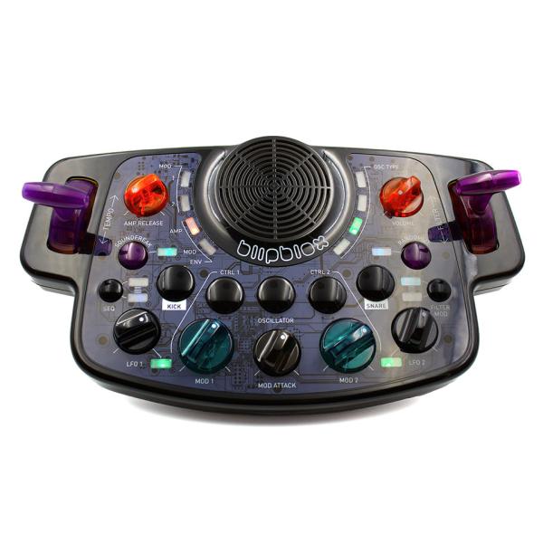 子供たちが音楽を作る楽しみを発見する事ができるシンセサイザー