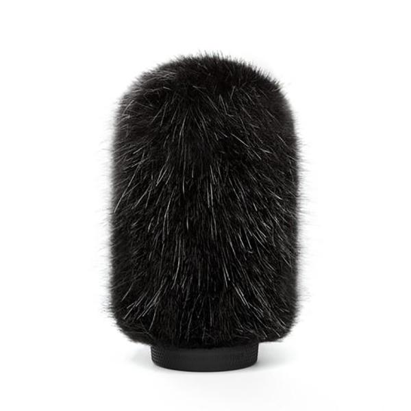 ショットガン・マイクロフォンにすっぽり被せるタイプのウィンド・プロテクション