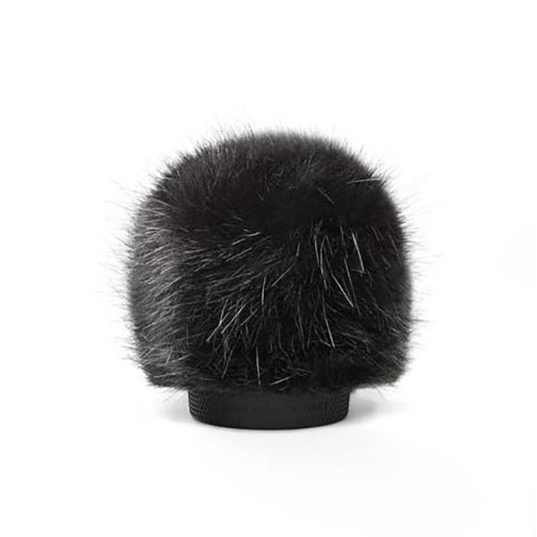 ショットガン・マイクロフォンにすっぽり被せるタイプのウィンド・プロテクション