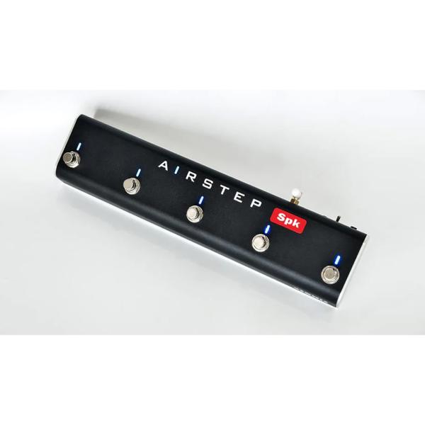 Positive Grid社のポータブルアンプ、Sparkのワイヤレスコントロールに特化したAIRSTEPのスペシャルエディション